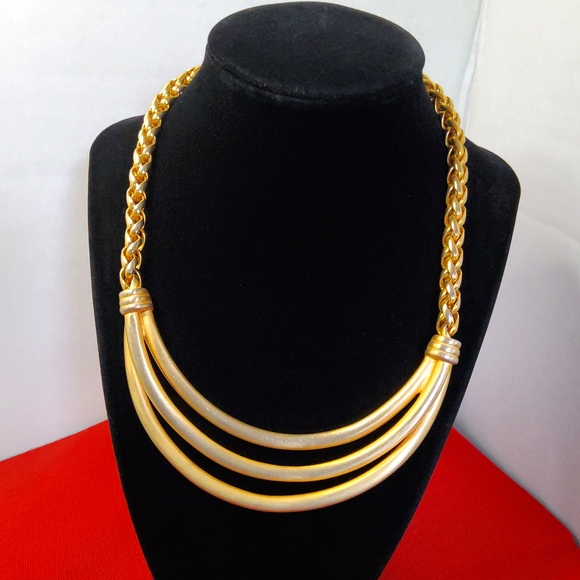 Vintage Goldtone choker necklace | Jewelry | Goldtone Three Strand ...